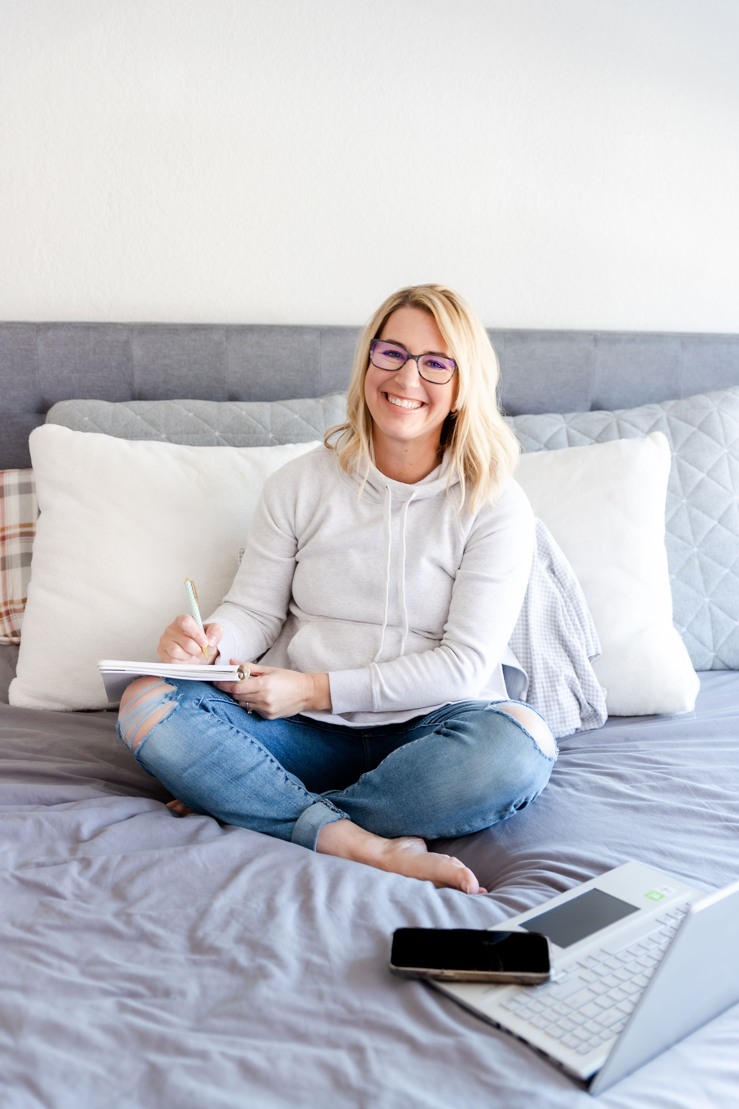 How to Design Your Ideal Life and Manifest Your Dreams into Reality ...