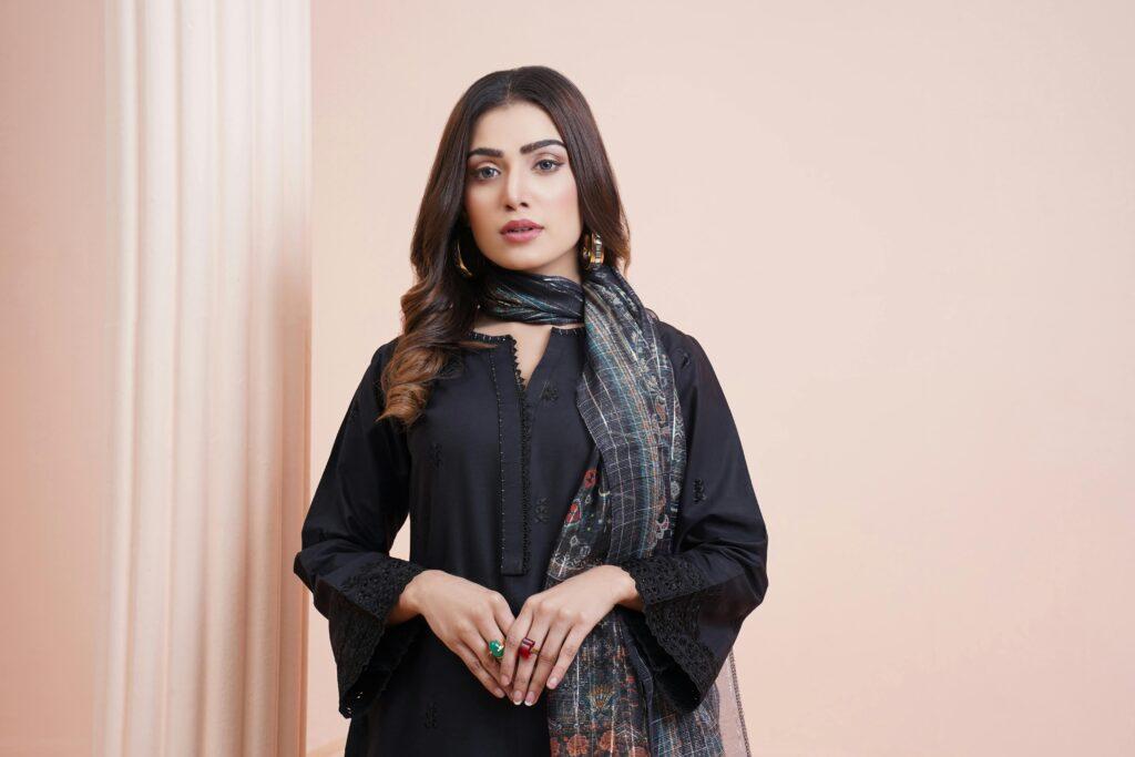 How to Be More Feminine and Ladylike: Your Go-To Guide for Everyday ...